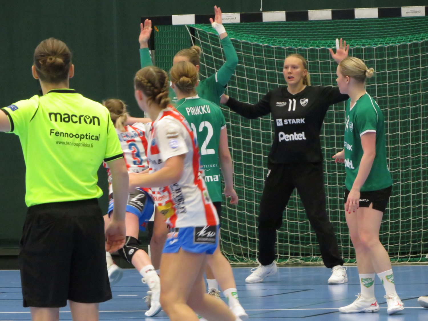 NSM 25.2 BK46-GrIFK * 18.15 » GrIFK Käsipallo Naiset